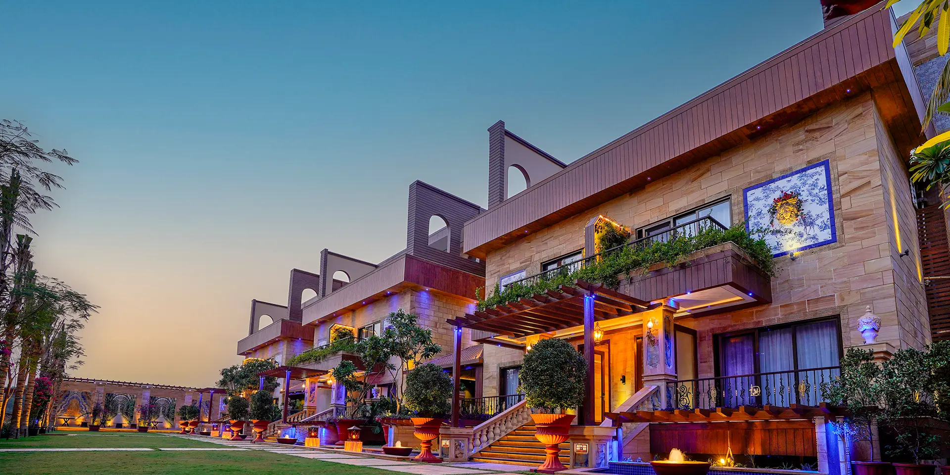 Garden Villa Resort - Della Resorts